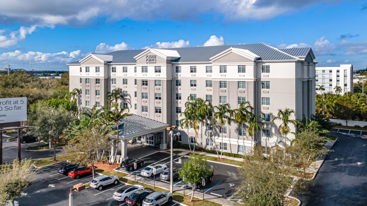 Fairfield Inn & Suites by Marriott San Antonio SeaWorld® / Westover ...